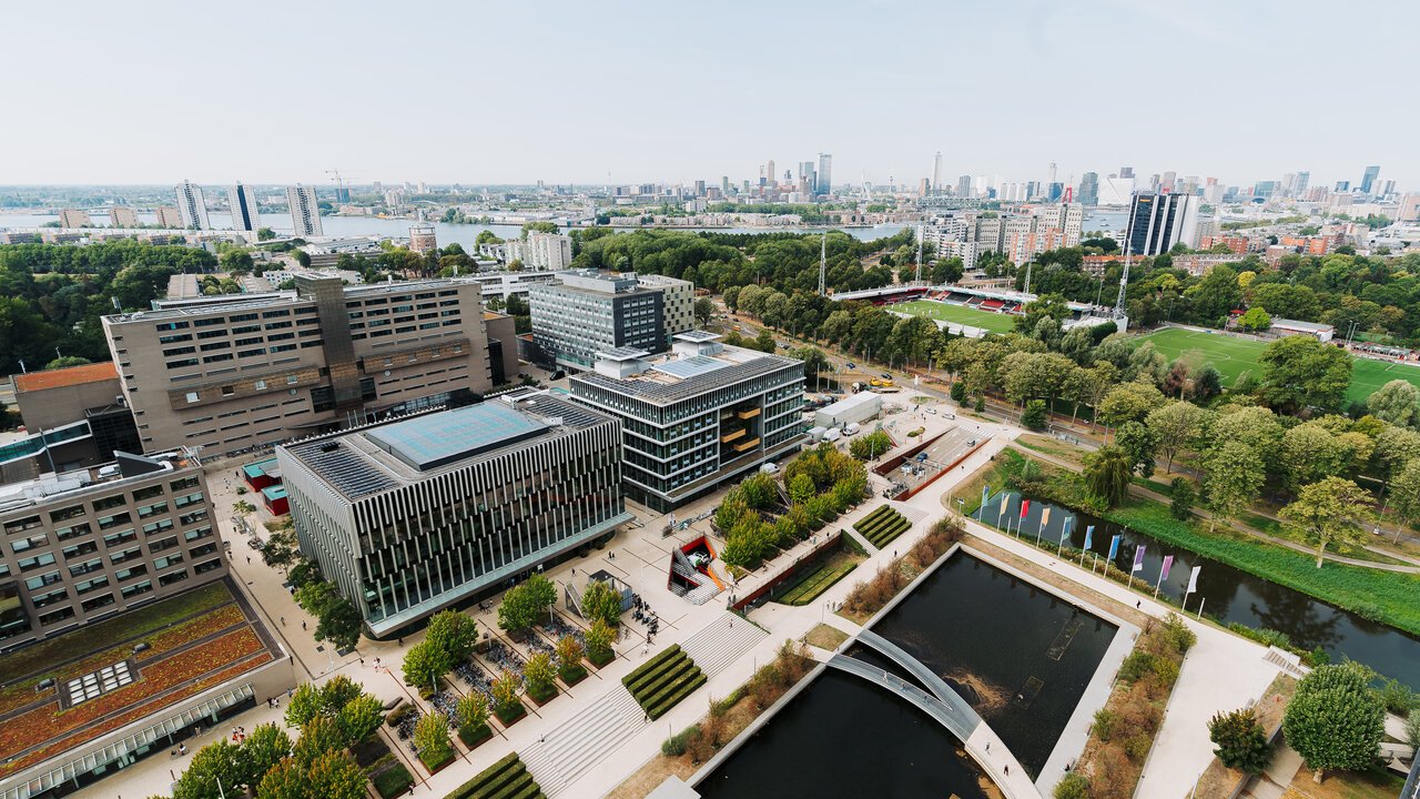 Admission & Fees | Center for Maritime Economics and Logistics | Erasmus University Rotterdam